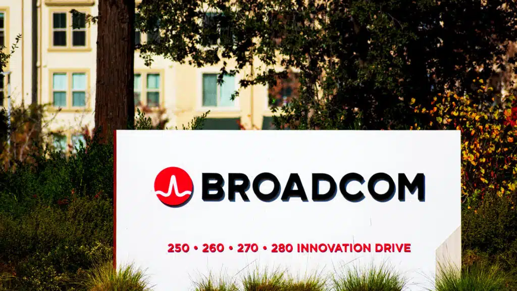 Broadcom’s FY2024 Earnings Surge With AI, Software Innovation - Futurum